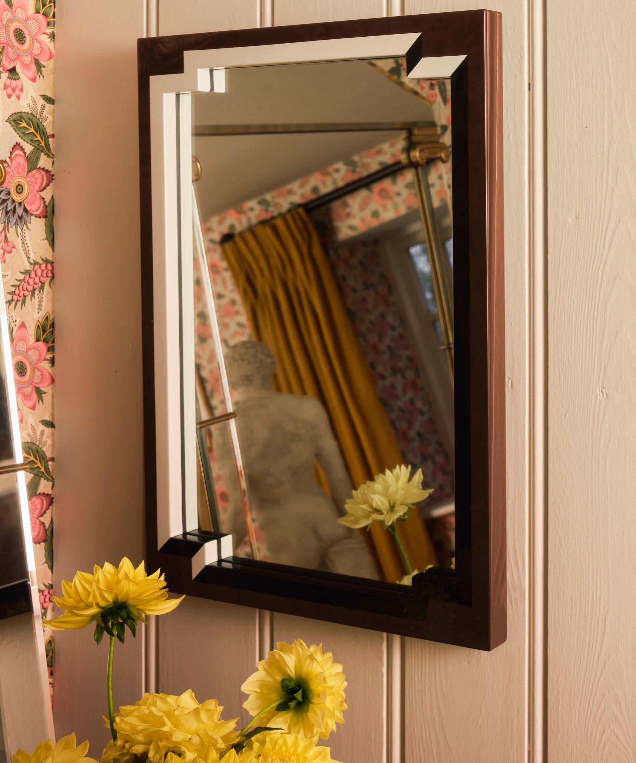 MIRRORS – The Lacquer Company US