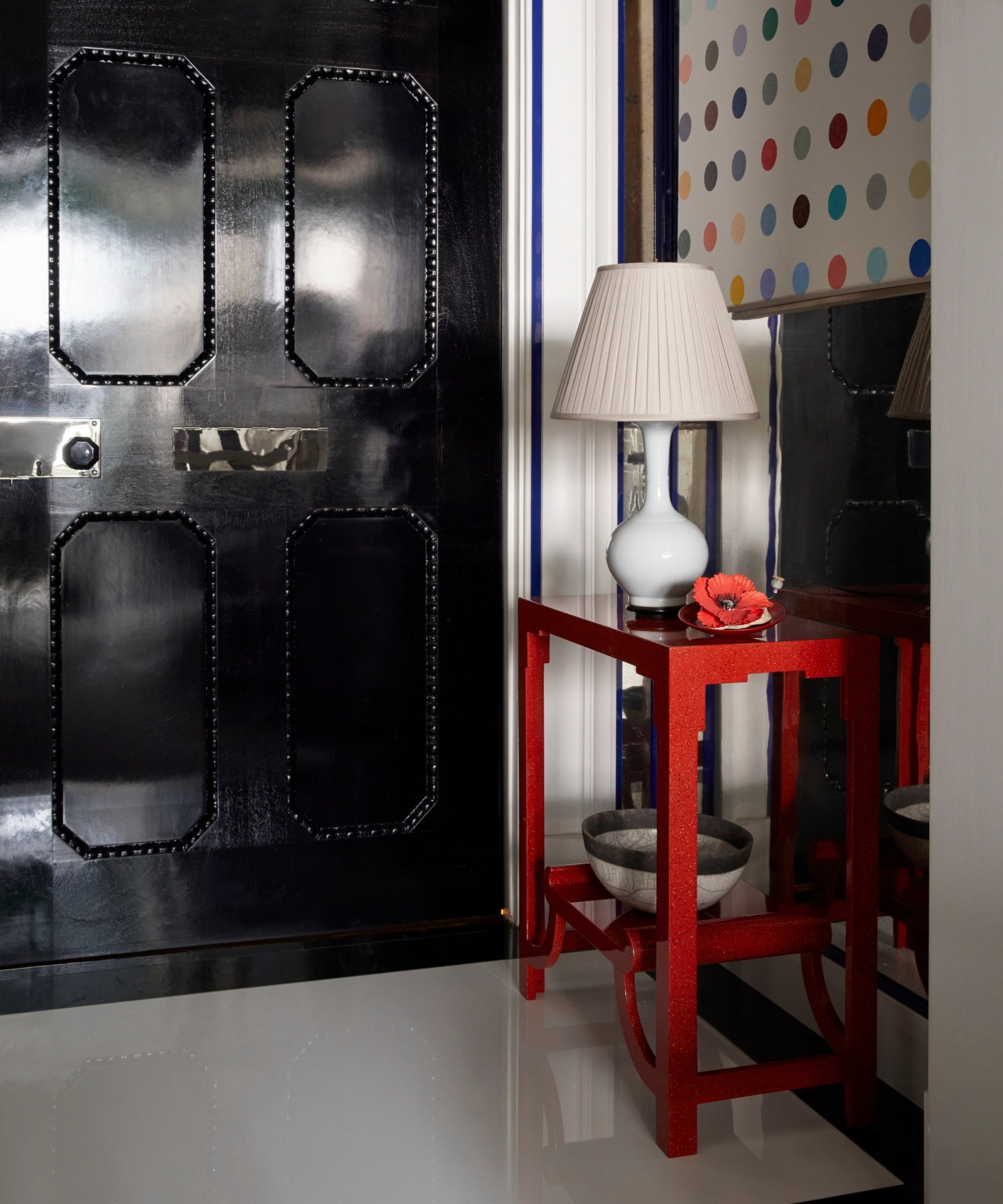 LEE SIDE TABLE – The Lacquer Company US